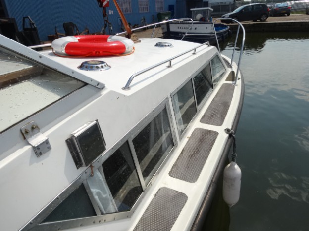 Seamaster 813|Pre Purchase Survey|EMS Ltd | European Marine Services Ltd