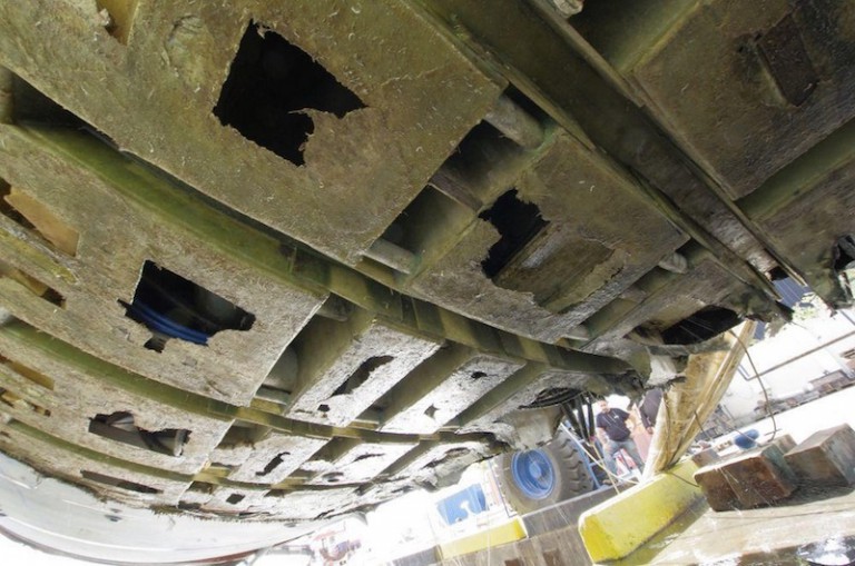 Oyster 825|Keel Failure|European Marine Services | European Marine ...
